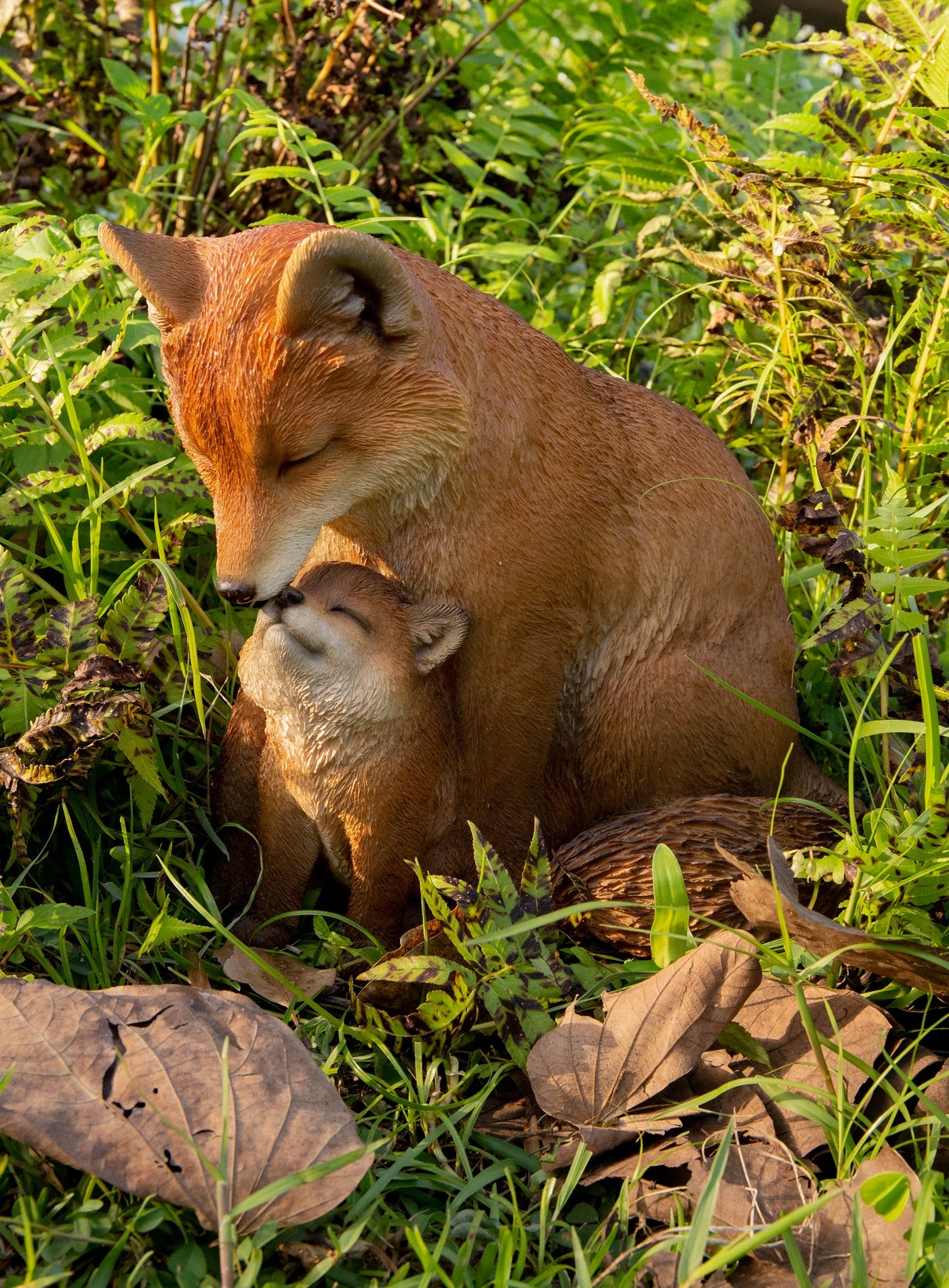 Cuddling Mother & Baby Fox Resin Figurine for Garden – Hi-Line Gift Ltd.